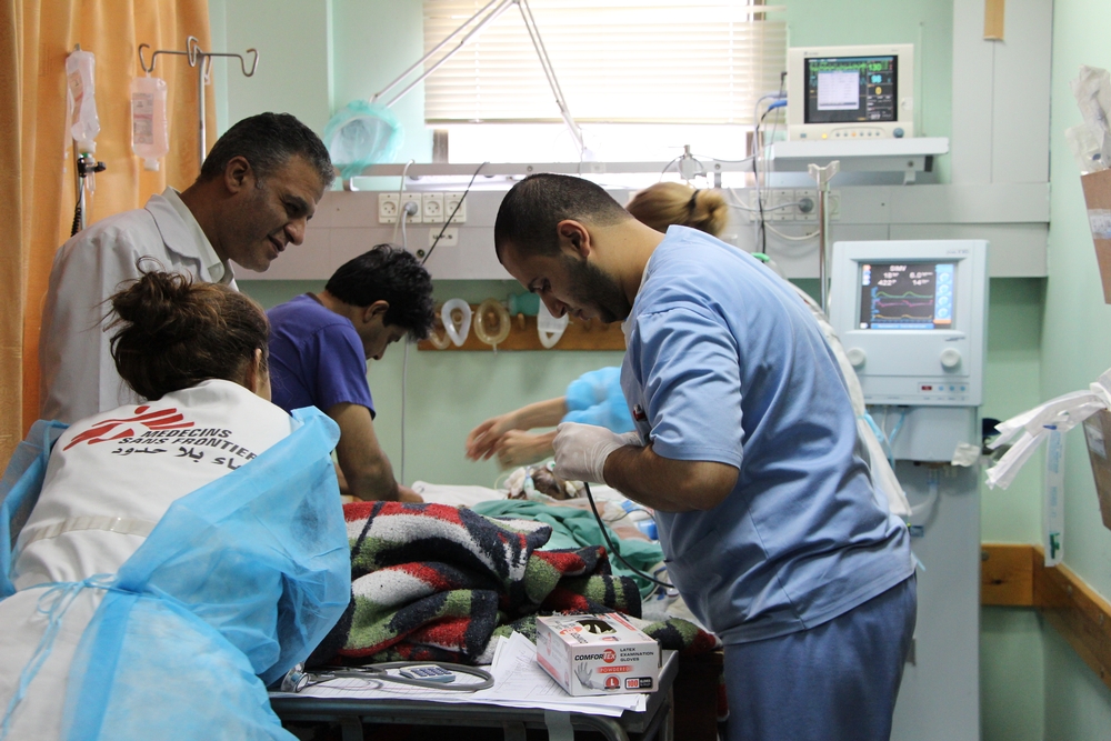“In Gaza proberen we de meest dringende gevallen te behandelen ... “In Gaza proberen we de meest dringende gevallen te behandelen ...